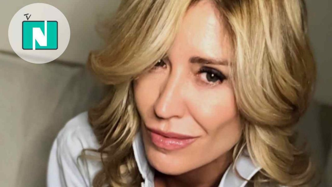 Beata tra le veline, un confronto | “loro sono belle ma tu sei stragno**a”